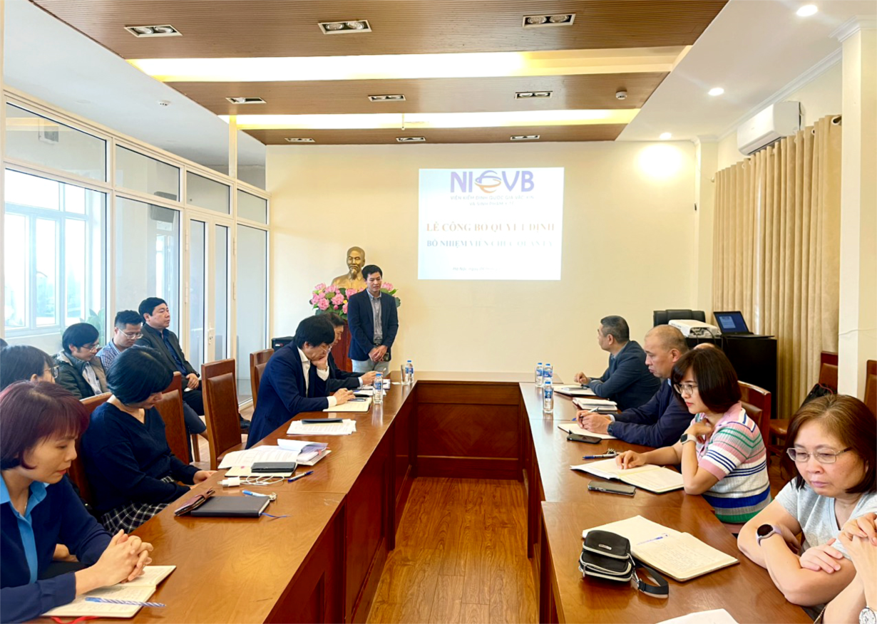 Lễ công bố quyết định bổ nhiệm | Viện kiểm định Quốc Gia vắc Xin Và ...