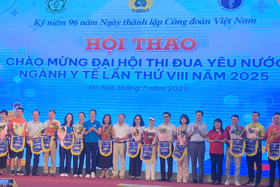 Công đoàn Viện Kiểm định Quốc gia Vắc xin và Sinh phẩm y tế tham gia ...